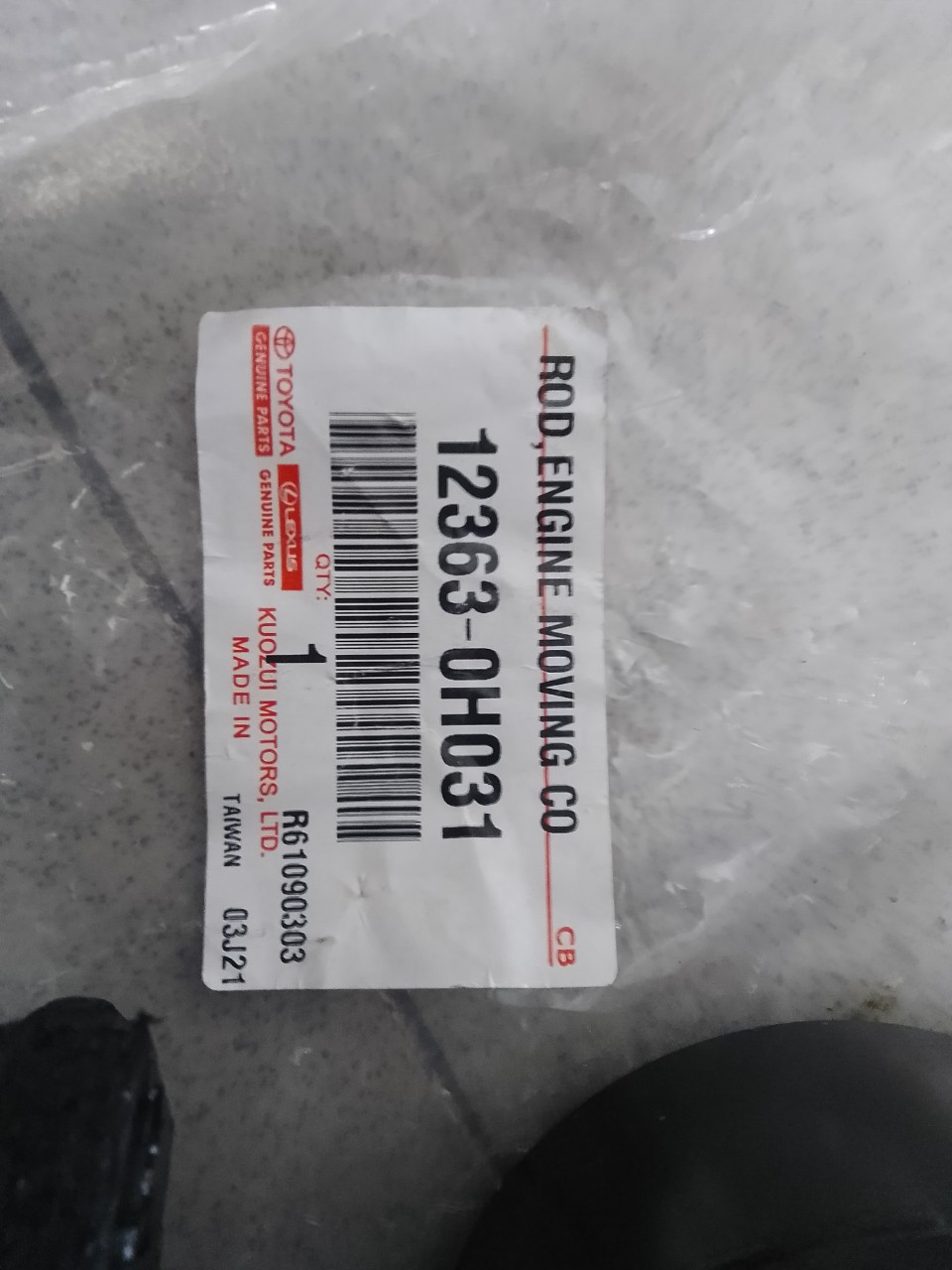 Cung cấp cao su chân máy số 8 Toyota Camry chinh hãng nhập khẩu