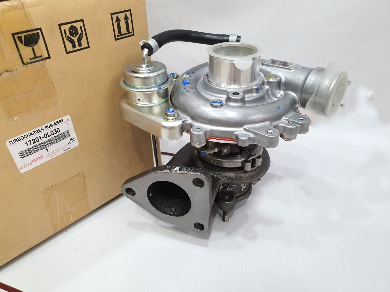 Turbo tăng áp Toyota Hilux hàng chính hãng 17201-0L030