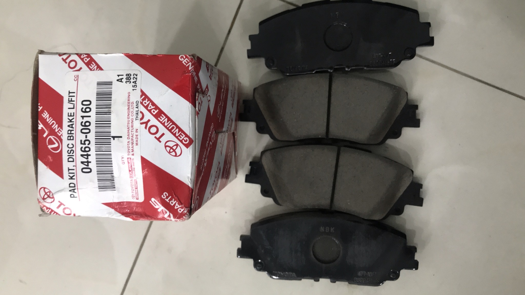 Bố thắng trước xe Toyota Camry 2019-2022 hàng chính hãng chất lượng